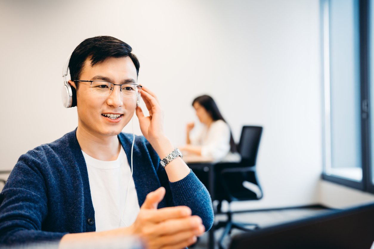 Mobile VoIP - Your Sales Teams’ Secret Weapon