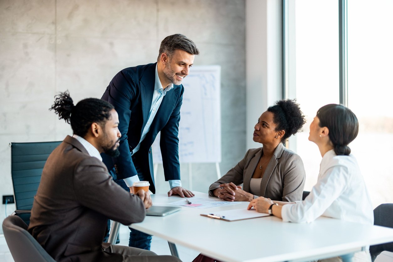 How to Build a Sales Team: 7 Critical Steps For Success