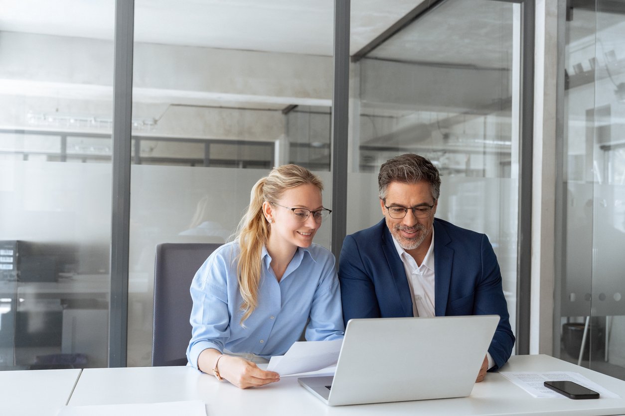 The Ultimate Guide to SWOT Analysis Examples: From Students to Businesses