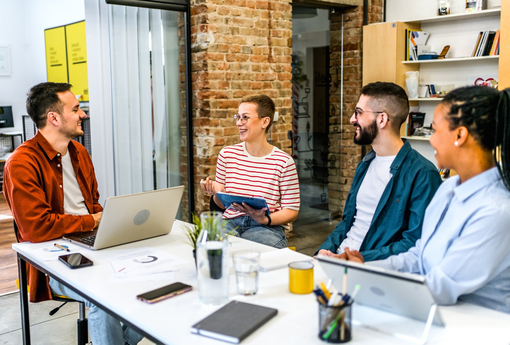 A Guide to Tech Sales: Strategies, Challenges & Success Tips