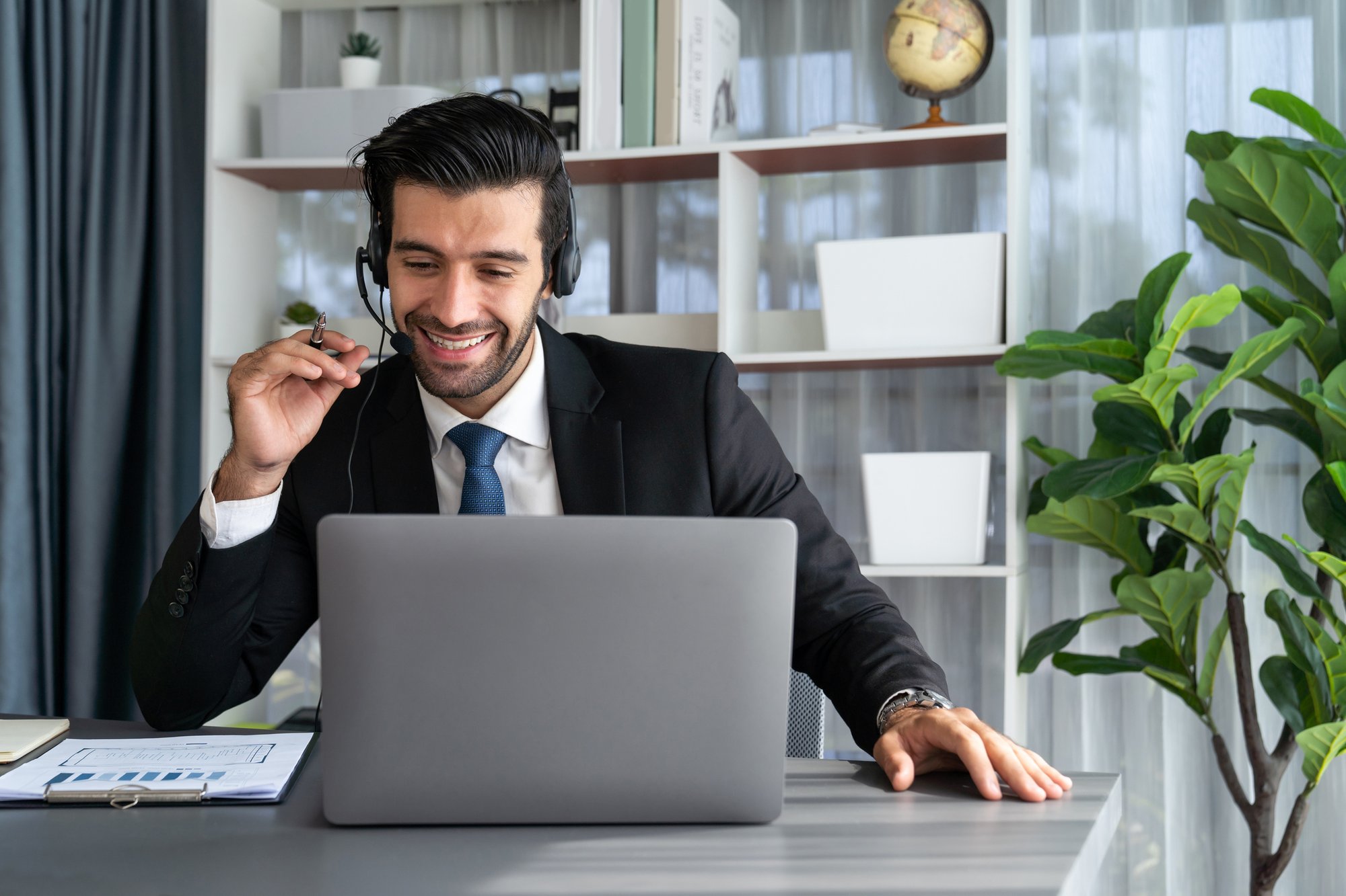 SIP vs VOIP: Differences, Similarities, and More