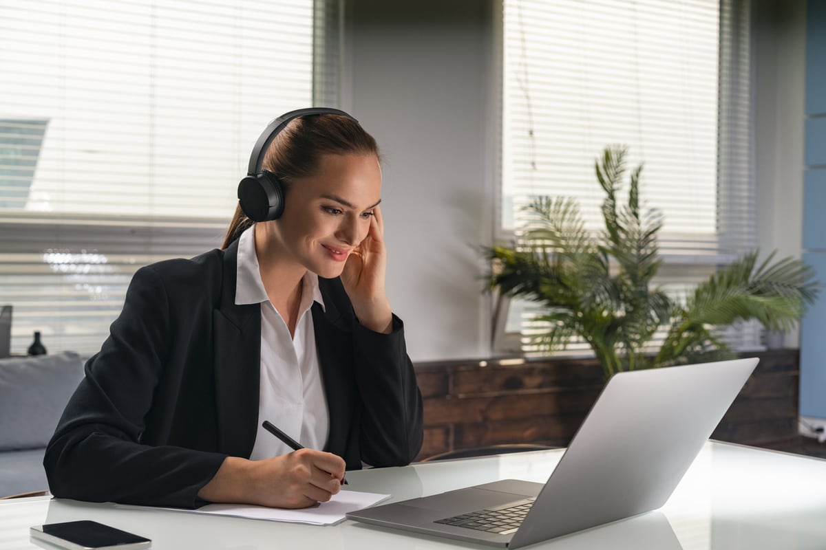 Spin Selling Guide: Methodology, Examples & Training