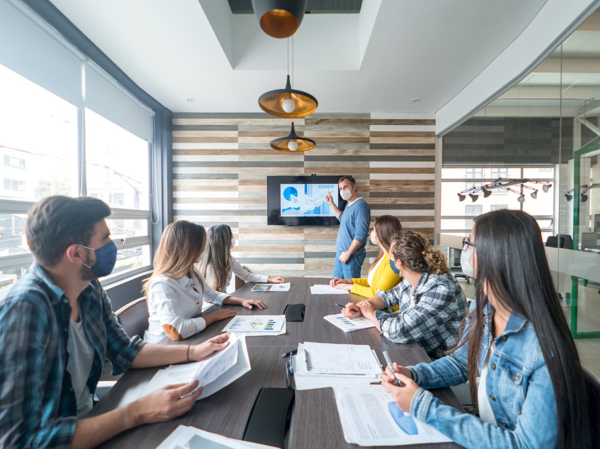 6 Reasons Why Your Sales Team Should Be Using a Call Log Monitor App