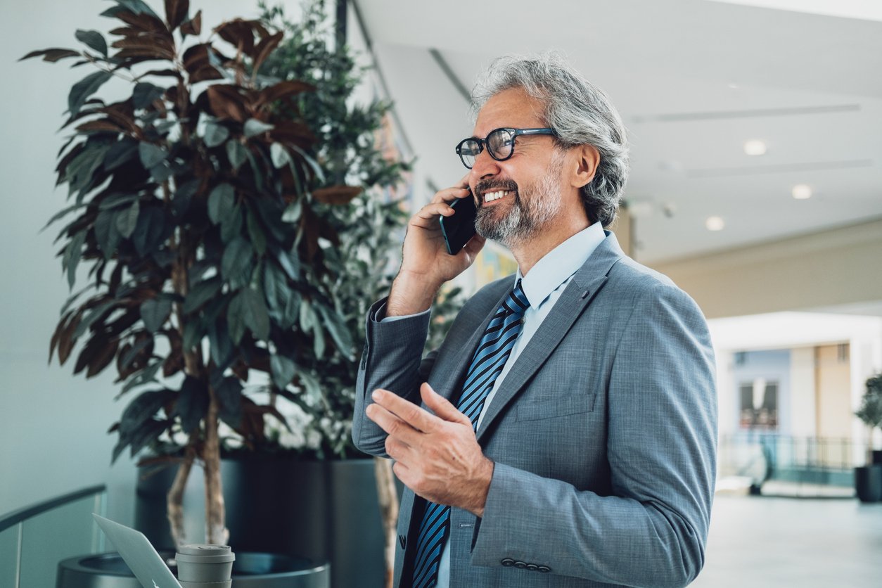 12 Reasons Why You're Failing at Phone Sales Techniques