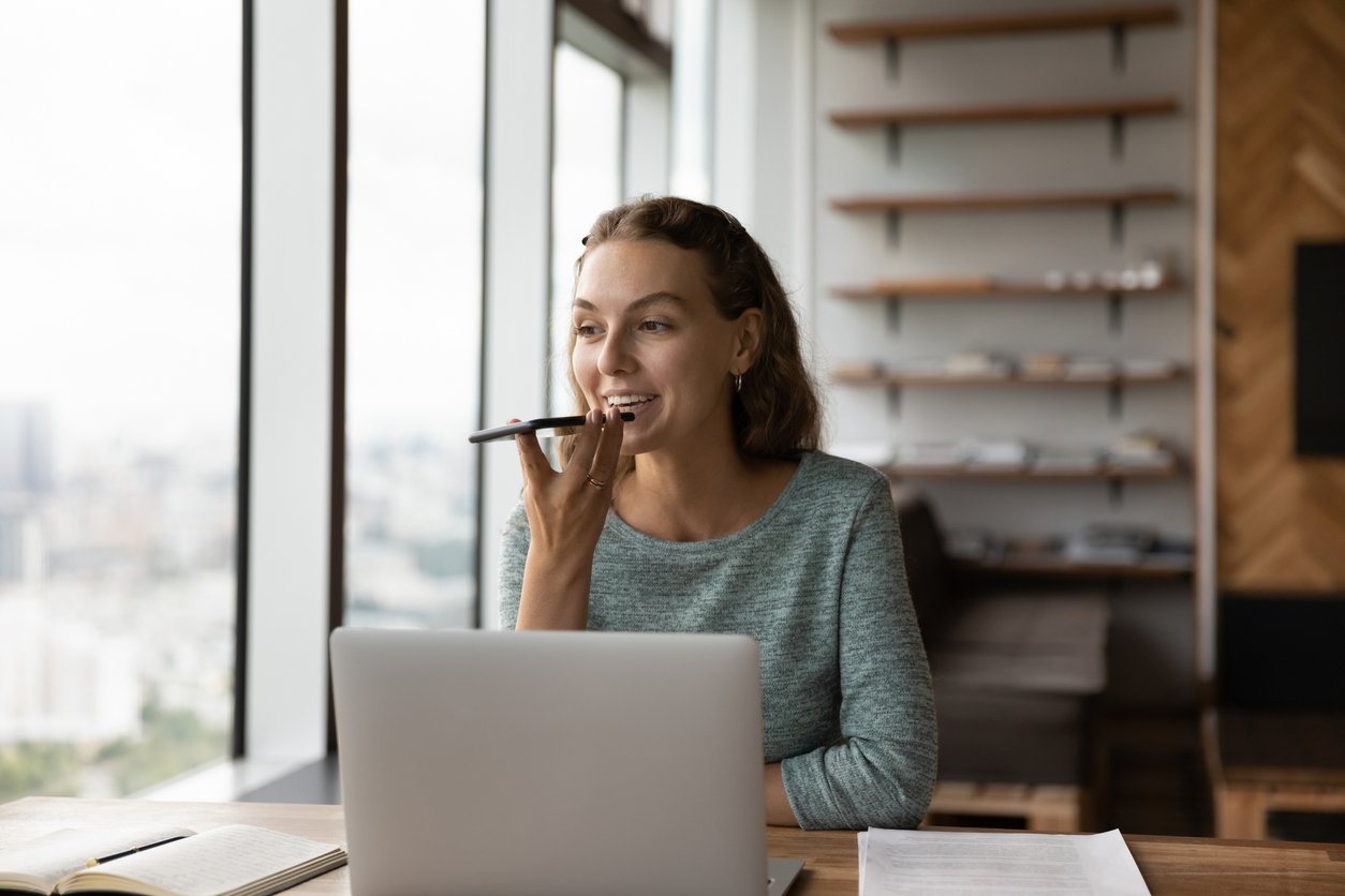 Voice Dialer App vs. VOIP Dialer [a Comparative Guide]